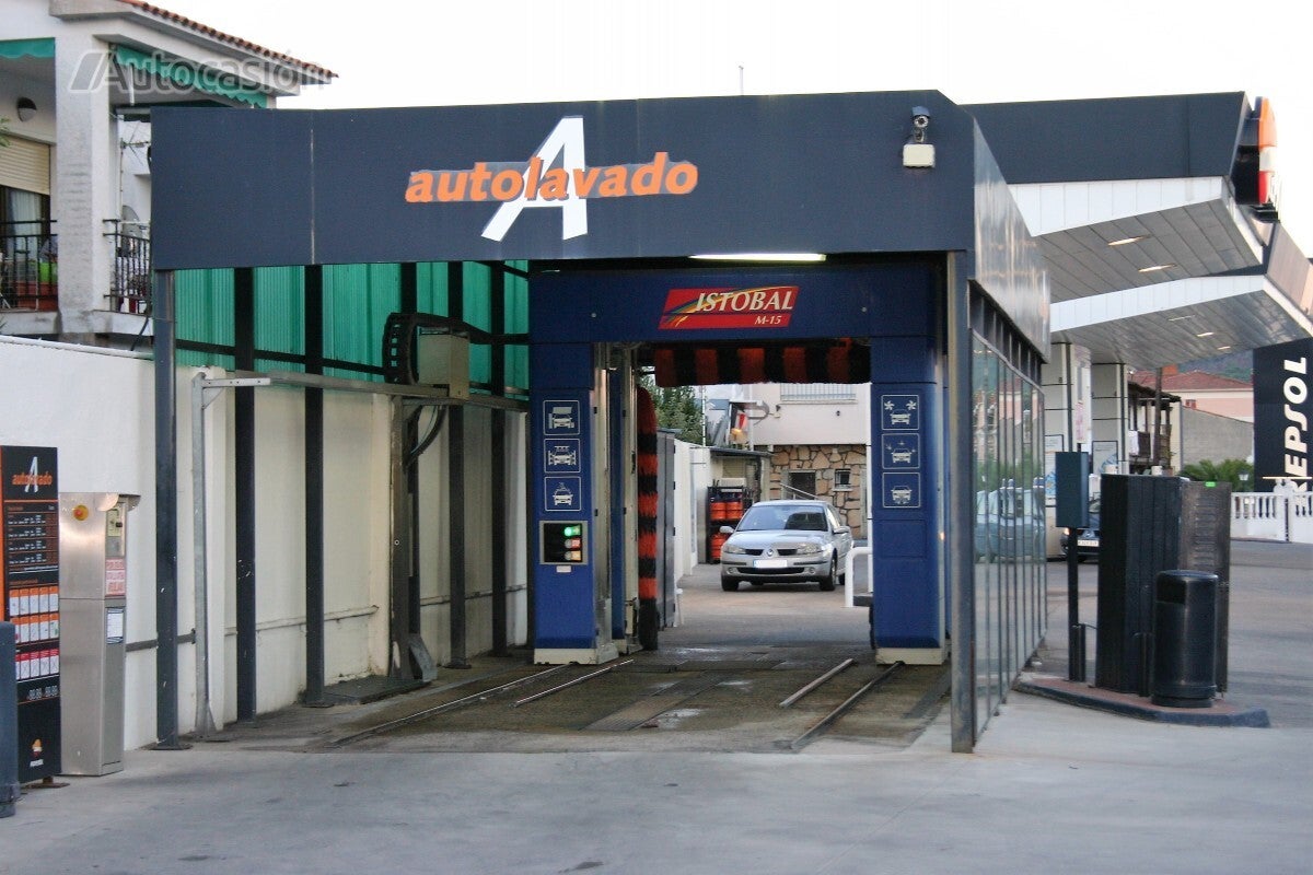 Autolavado coches: ¿es malo lavar el coche en un túnel de lavado?