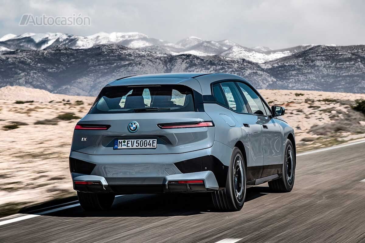 BMW está trabajando con paneles solares para aumentar la autonomía de ...