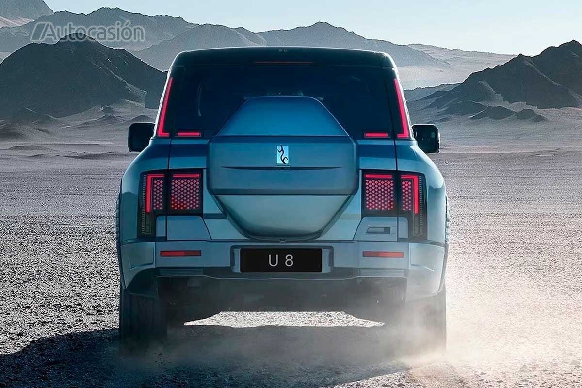 YangWang U8, un brutal todoterreno eléctrico de 1.115 CV con “modo cangrejo” | Autocasión