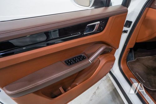 CLICARS MADRID | Concesionario en Madrid | Autocasión