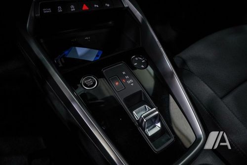 CLICARS MADRID | Concesionario en Madrid | Autocasión