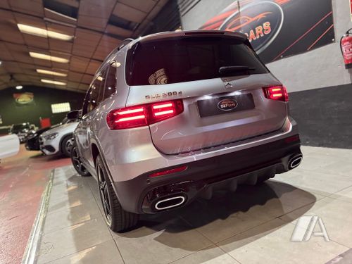 1 Mercedes-benz GLB 200 Gris Km 0 | Autocasion