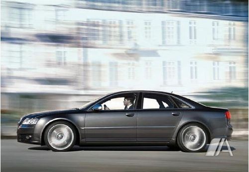audi s8 2006