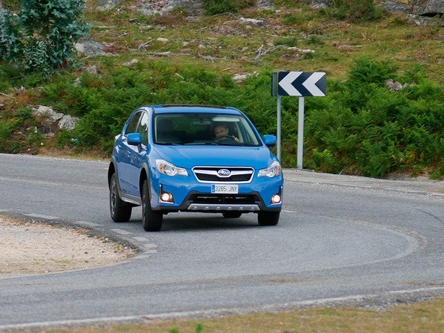 Prueba del Subaru XV 2.0 diésel 2016 | Autocasión