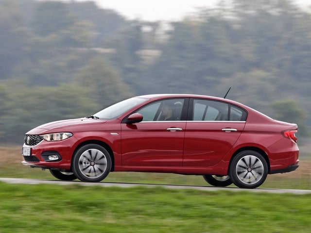 Qué es un coche sedán