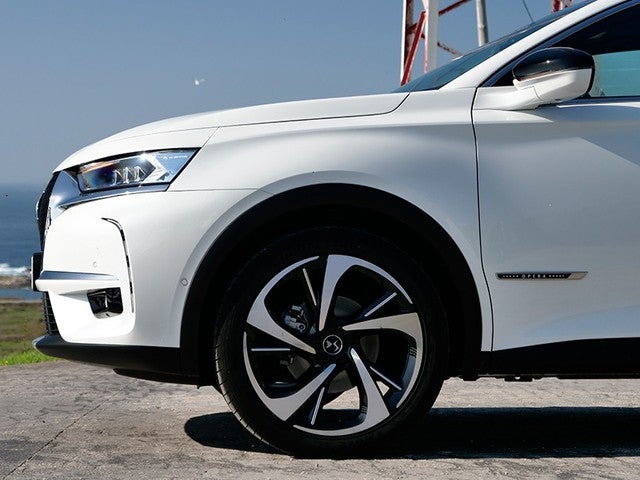 Prueba del DS7 HDi 180 CV Opera 2018 | Autocasión