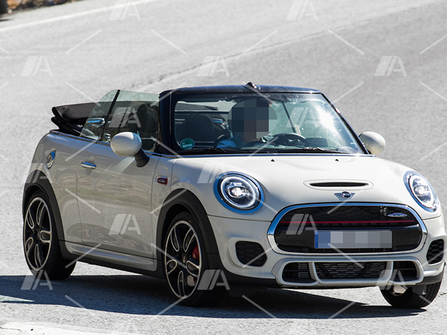 Fotos espía del Mini John Cooper Works descapotable 2019 | Autocasión