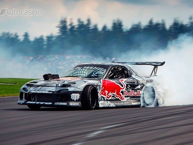 Coches míticos: Mazda RX-7, el emperador del drifting | Autocasión