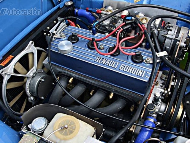 Coche mítico: Renault 12, hijo del 68 | Autocasión