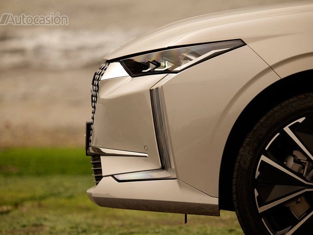 VÍDEO| Prueba DS4 E-Tense 2022: con mucha personalidad | Autocasión