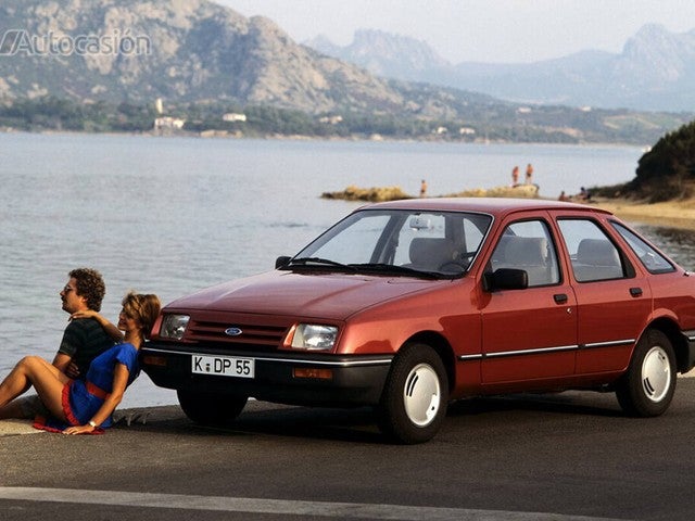 Coches míticos: Ford Sierra, cuarenta años de buenos servicios | Autocasión