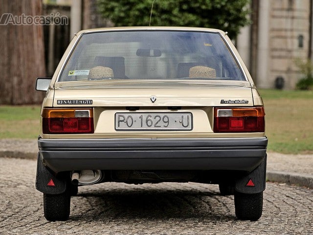 VÍDEO| Probamos el Renault 9 GTD, el diésel más vendido | Autocasión