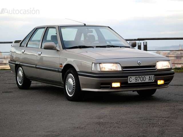 Coches míticos: Renault 21 TXE, el Coche Fantástico para familias ...