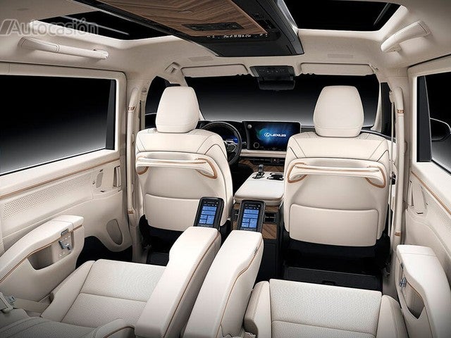 Lexus LM, el monovolumen de lujo de la marca japonesa llega a Europa ...