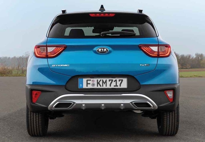 KIA Stonic 1.2 DPi Drive Plus 5p 2022 | Ficha técnica, precio y medidas ...