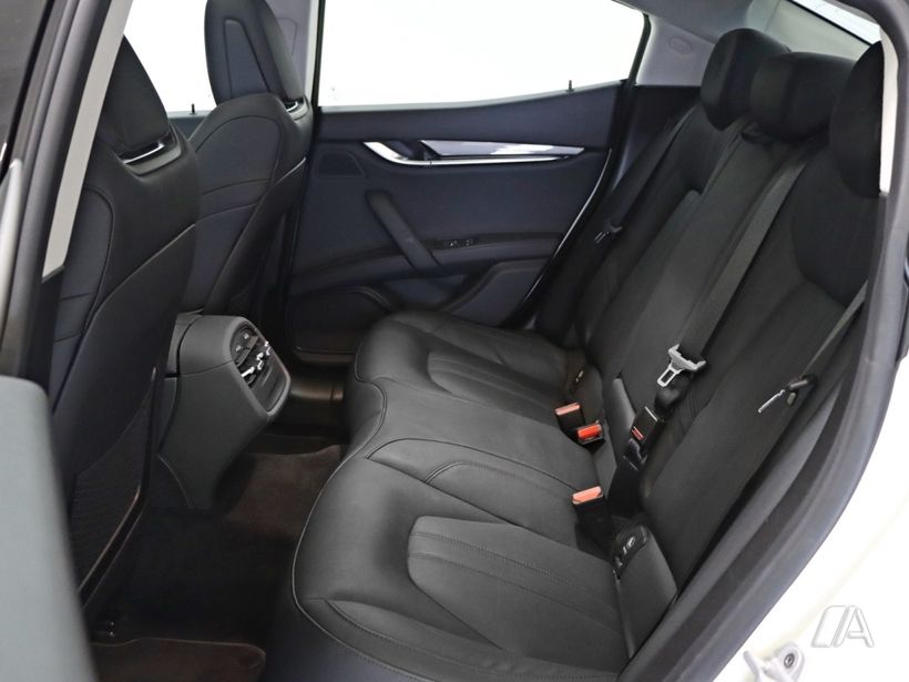 MASERATI Ghibli (2021) - 47.900 € en Barcelona