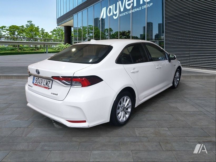 TOYOTA Corolla (2021) - 19.200 € en Madrid