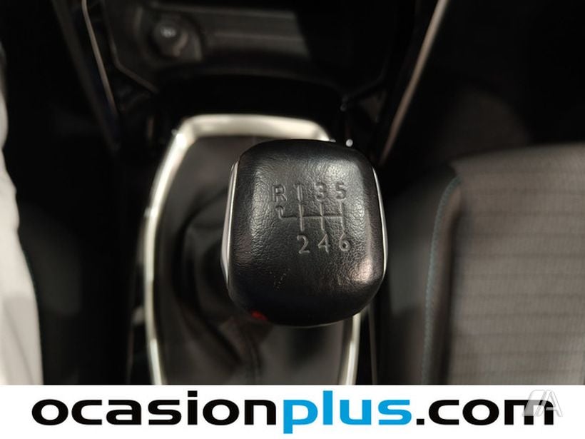 PEUGEOT 2008 (2023) - 14.800 € en Sevilla