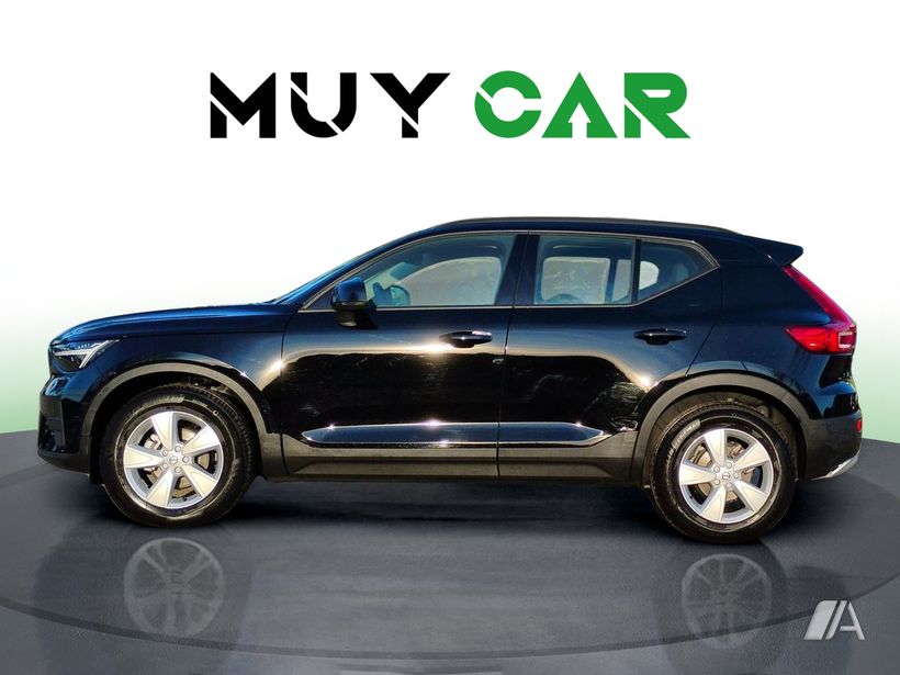 VOLVO XC40 (2023) - 27.490 € en Madrid