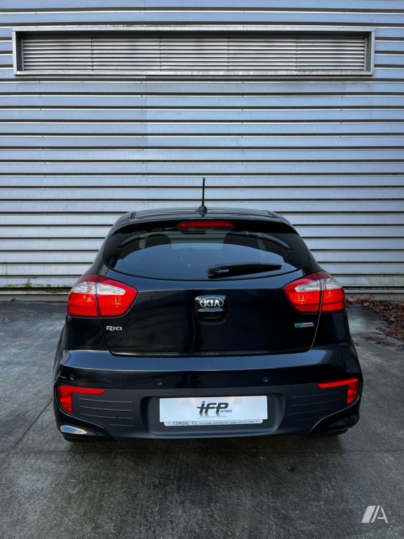 KIA Rio (2016) - 8.990 € en La Coruña