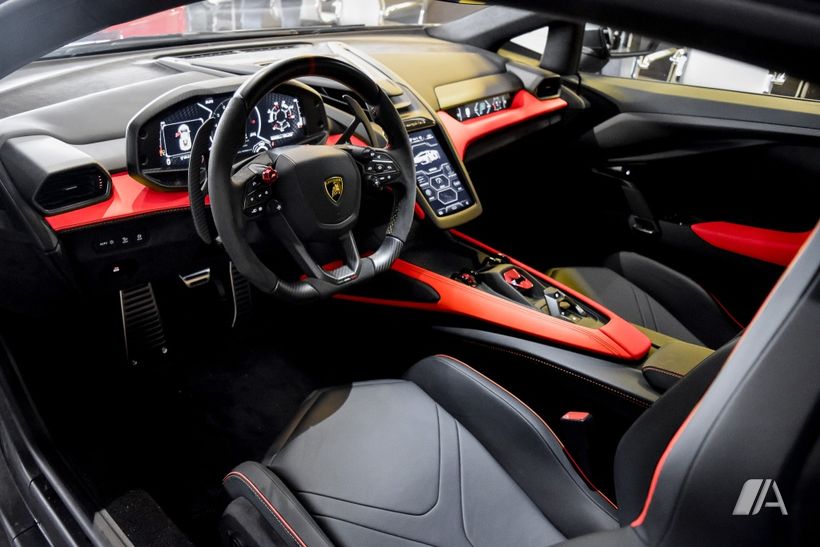 LAMBORGHINI Revuelto (2026) - 765.900 € en Málaga