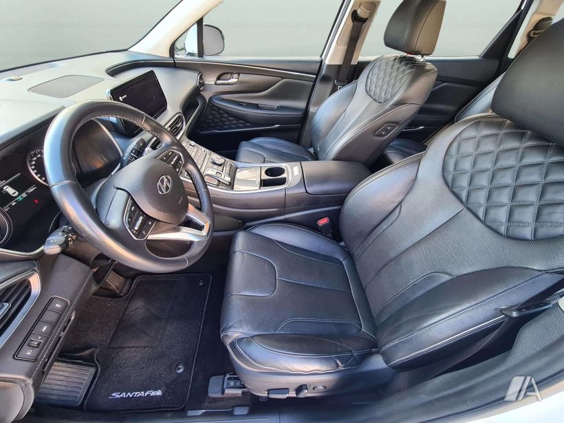 HYUNDAI Santa Fe (2022) - 33.800 € en Málaga