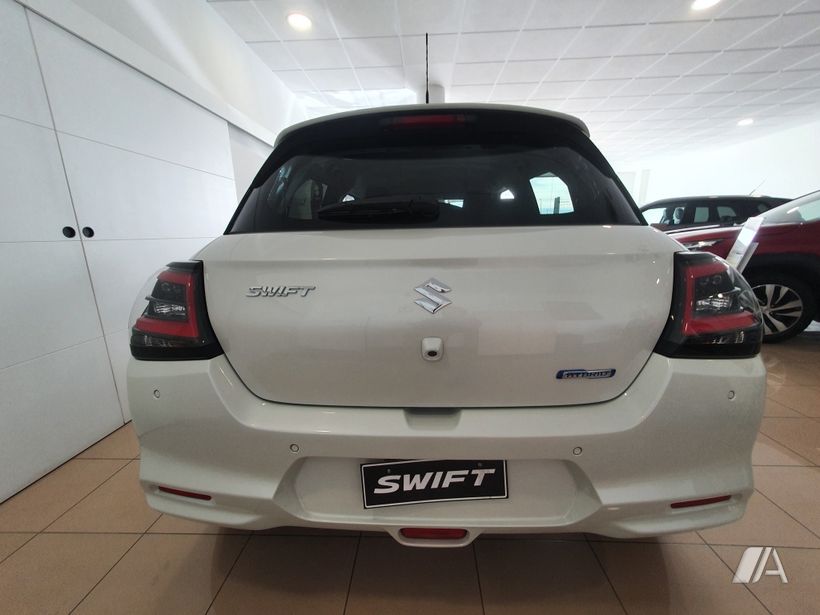 SUZUKI Swift 1.2 Mild Hybrid S3 Pequeño nuevo en Cantabria