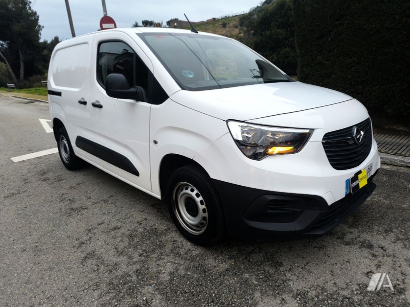 OPEL Combo N1 (2021) - 8.600 € en Barcelona