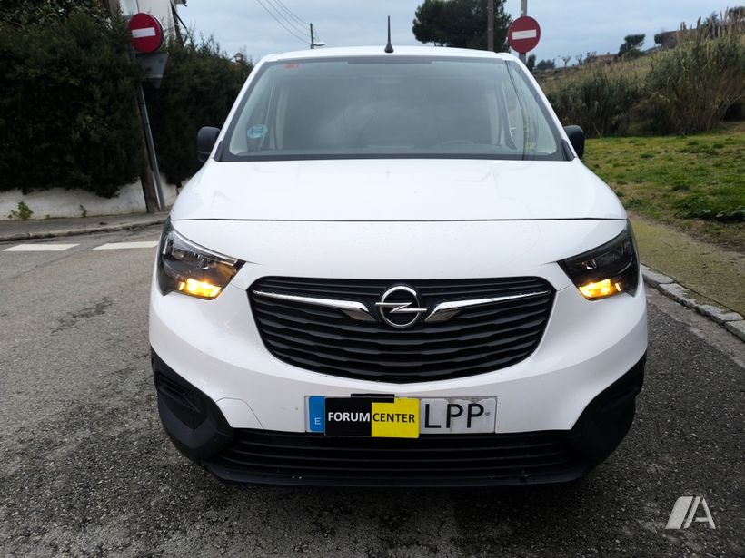OPEL Combo N1 (2021) - 8.600 € en Barcelona