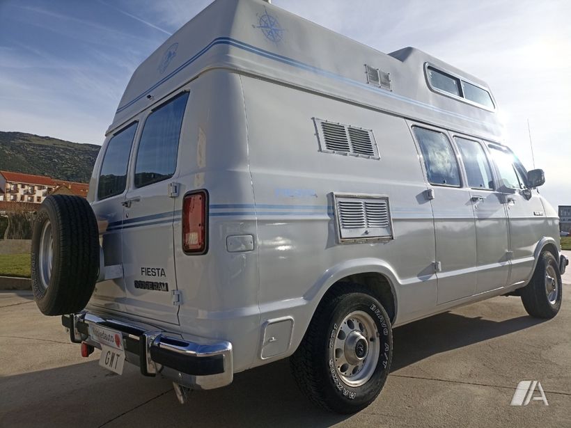 DODGE RAM VAN 250 FIESTA de segunda mano en Madrid