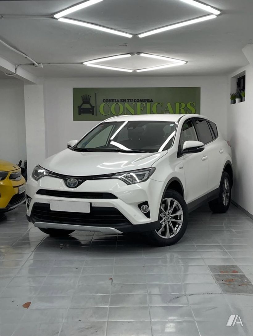 TOYOTA RAV-4 (2017) - 18.490 € en Madrid