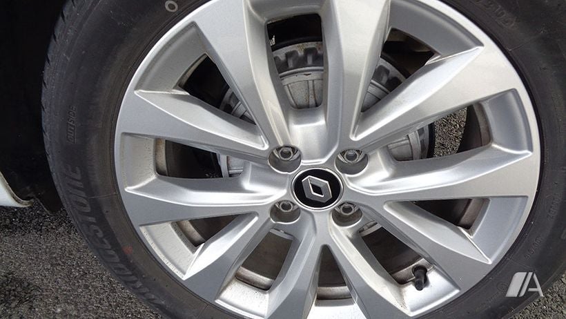 RENAULT Clio (2023) - 15.800 € en Córdoba