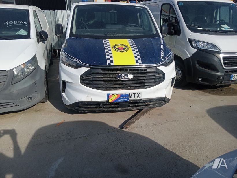 FORD Transit Custom (2024) - 8.900 € en Madrid