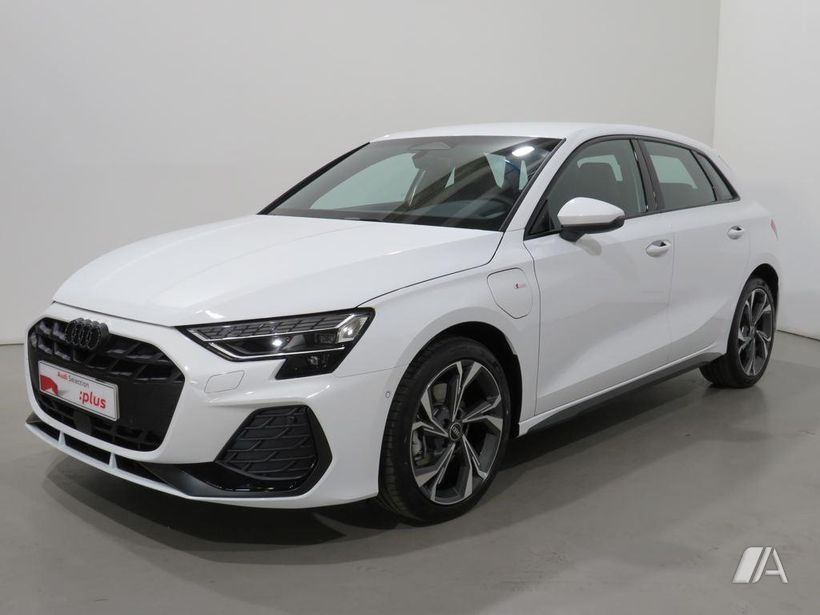 AUDI A3 (2026) - 42.900 € en Madrid