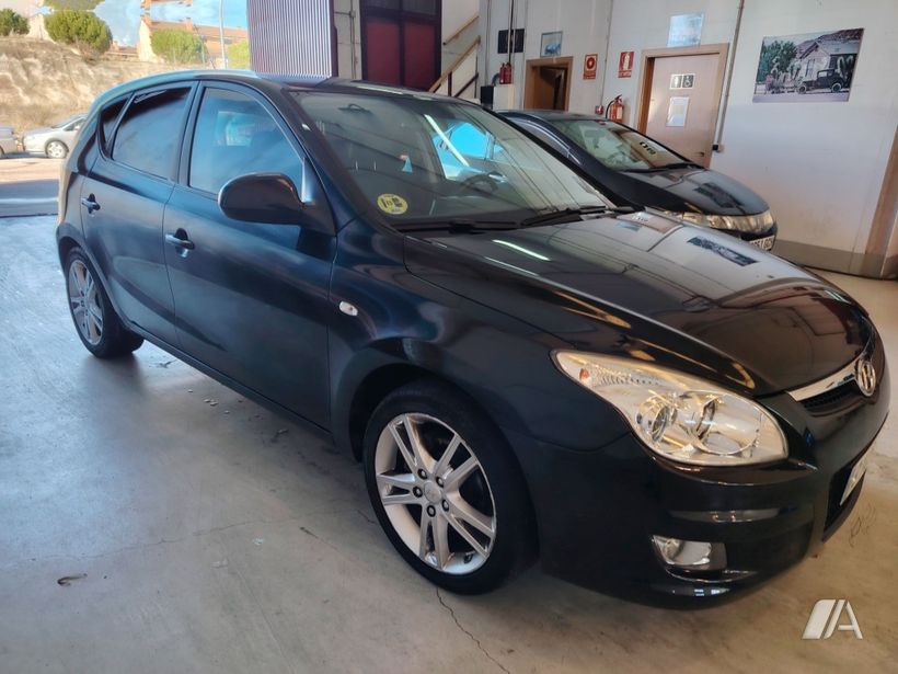 HYUNDAI i30 (2008) - 3.500 € en Toledo