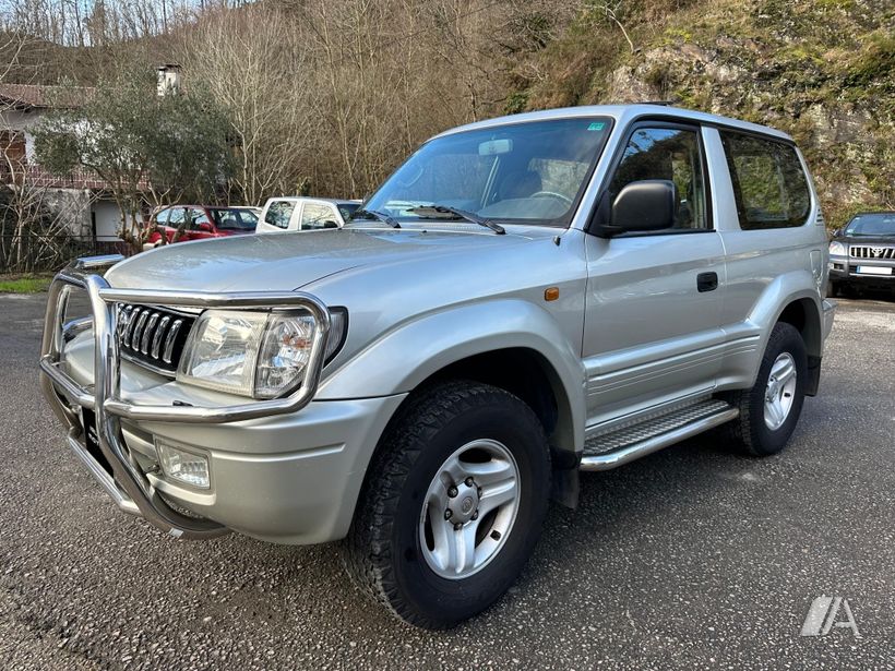 TOYOTA Land Cruiser (2000) - 24.999 € en Navarra