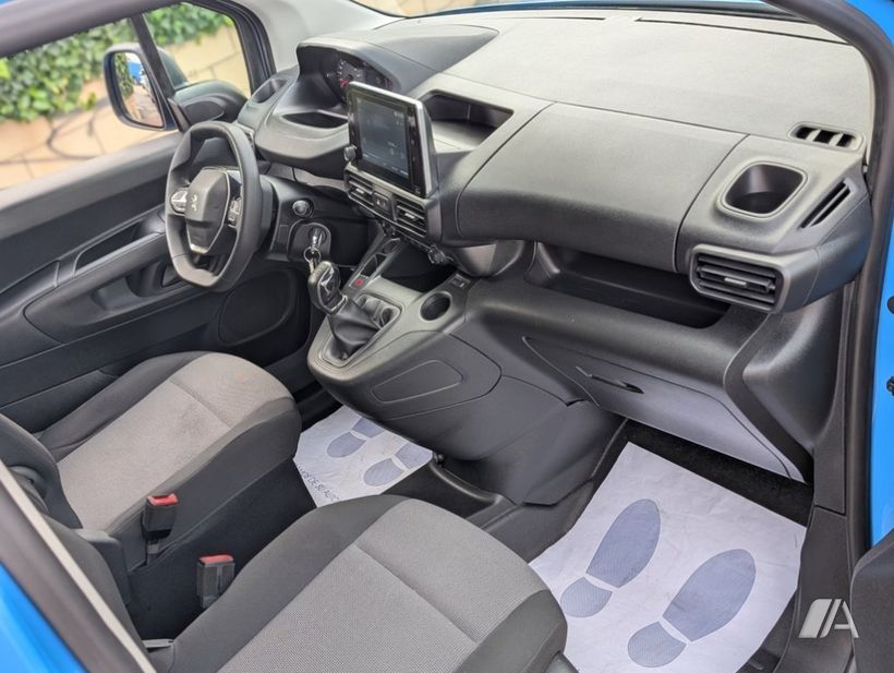 PEUGEOT Partner (2019) - 11.700 € en Madrid