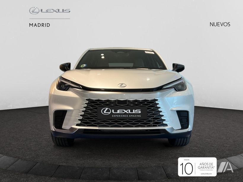 LEXUS LBX Elegant+ Black 4x4, SUV o pickup nuevo en Madrid