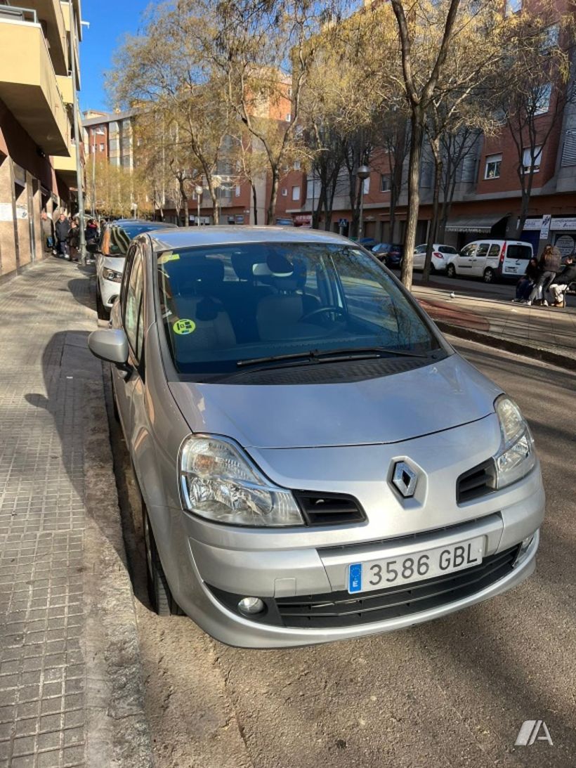 RENAULT Modus (2008) - 3.500 € en Barcelona