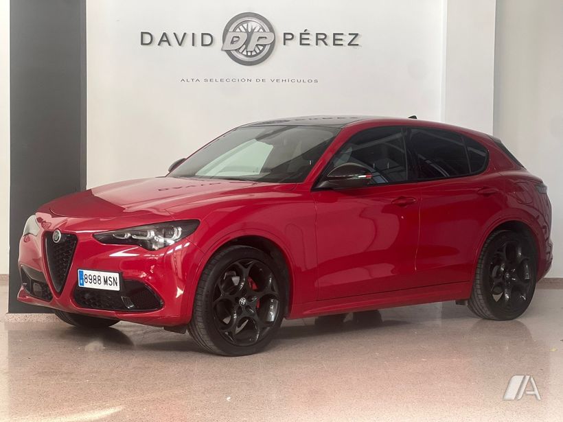 ALFA ROMEO Stelvio (2024) - 43.900 € en Alicante