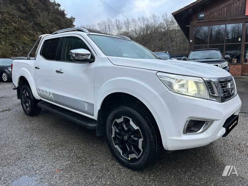 NISSAN Navara (2019) - 27.999 € en Navarra