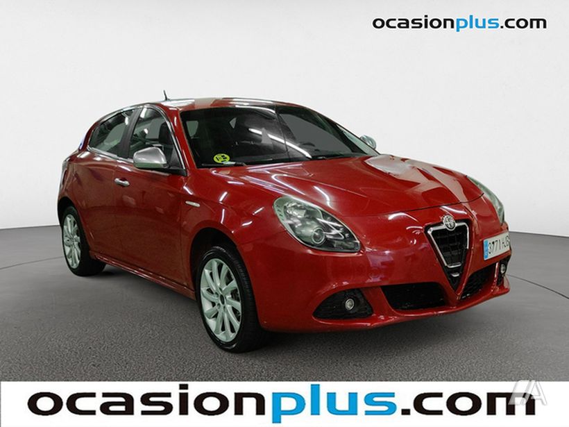 ALFA ROMEO Giulietta (2012) - 4.000 € en Barcelona