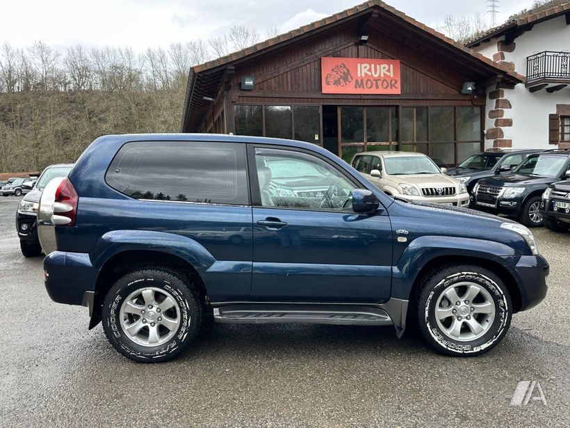 TOYOTA Land Cruiser (2003) - 21.999 € en Navarra