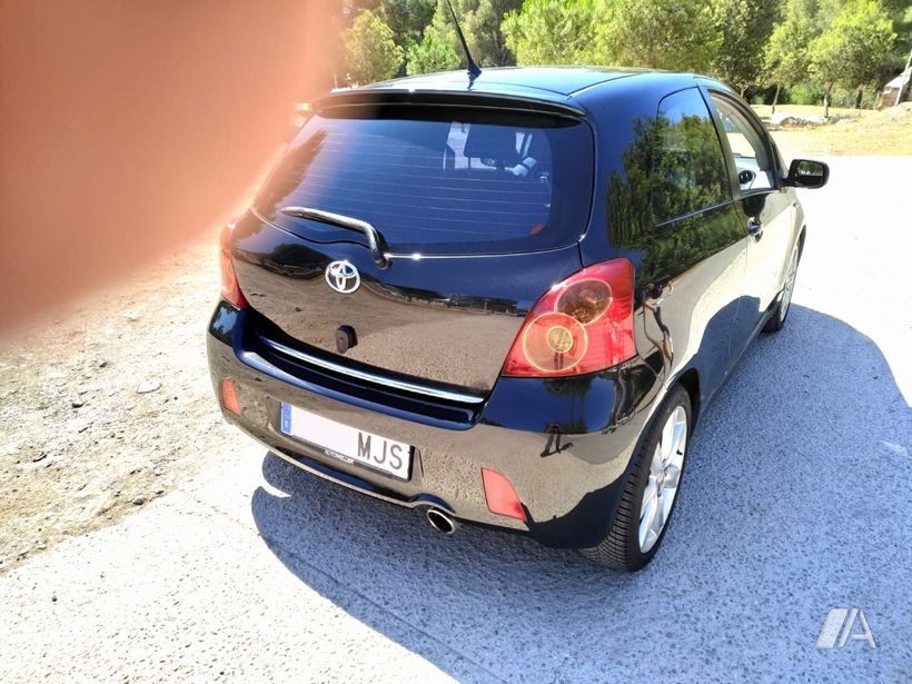 TOYOTA Yaris (2008) - 8.500 € en Barcelona