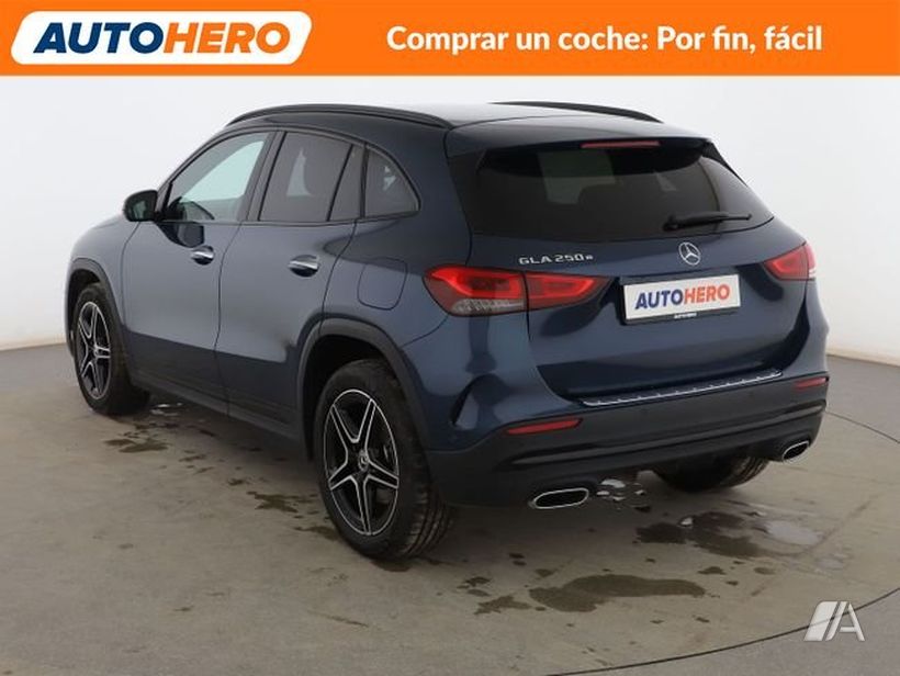 MERCEDES-BENZ Clase GLA (2022) - 32.499 € en Madrid