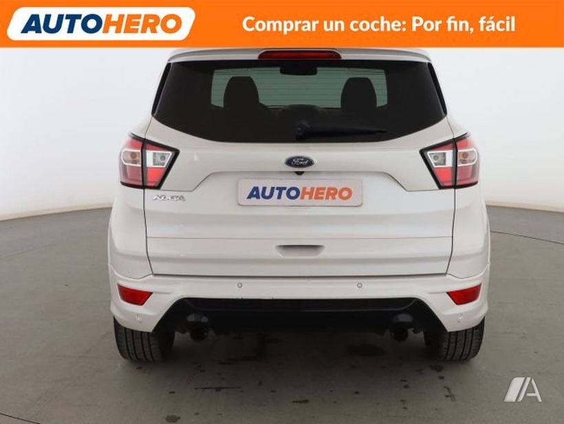 FORD Kuga (2017) - 13.499 € en Barcelona
