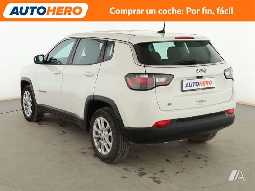 JEEP Compass (2023) - 22.999 € en Barcelona