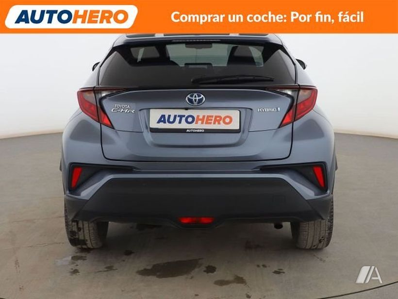 TOYOTA C-HR (2022) - 22.599 € en Sevilla