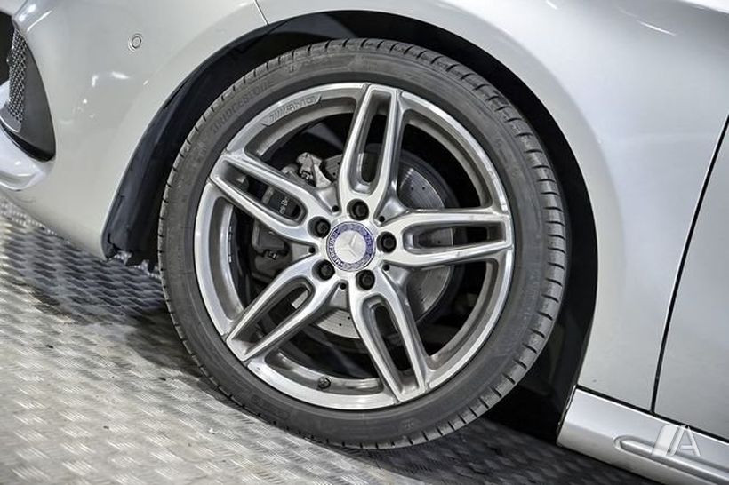 MERCEDES-BENZ Clase CLA (2017) - 22.490 € en Valencia