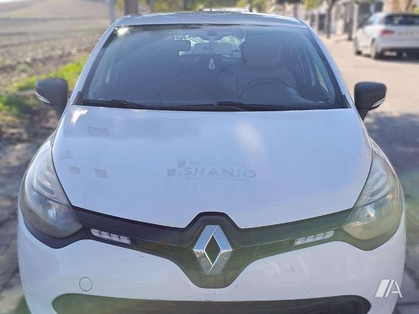 RENAULT Clio (2013) - 5.490 € en Madrid